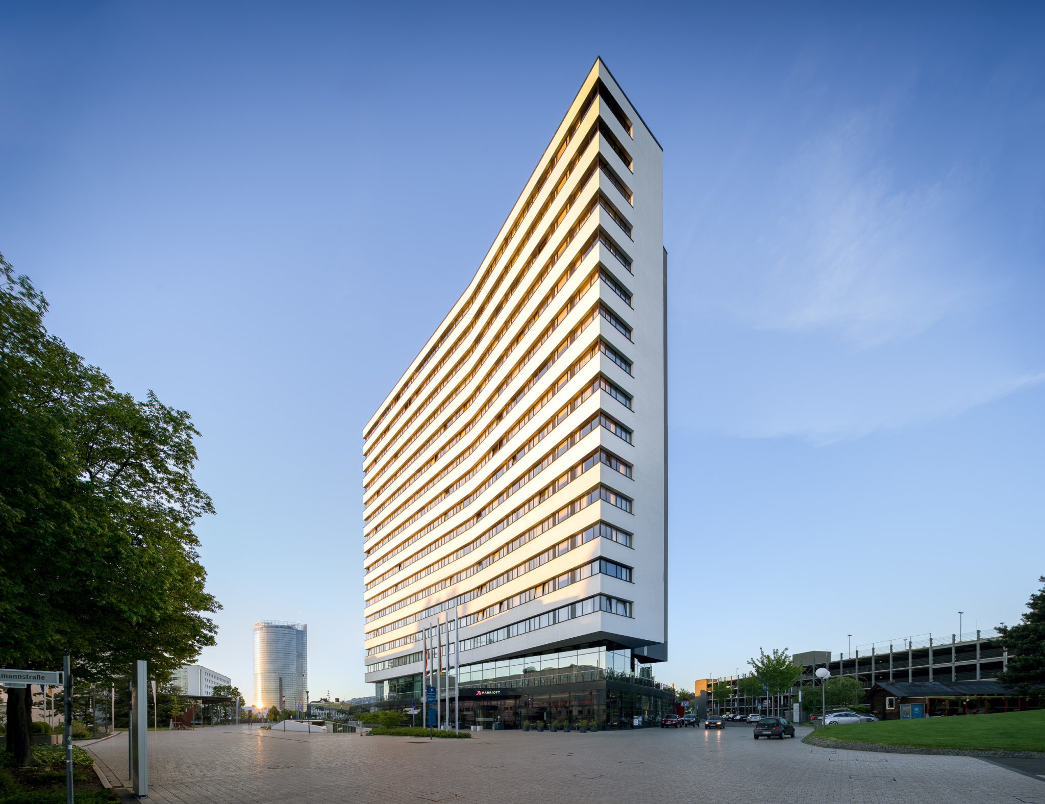 Art-Invest Real Estate | Marriott Bonn Hotel