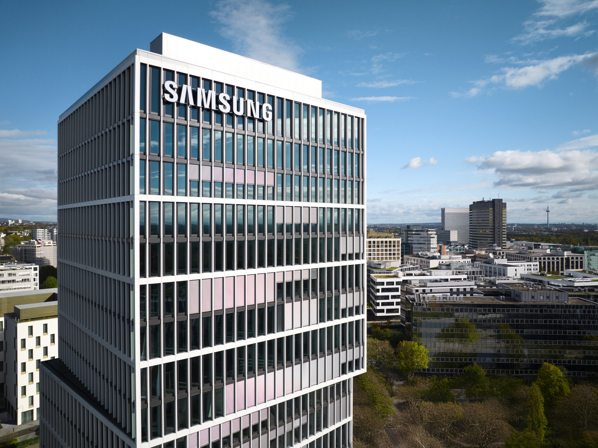 Art-Invest Real Estate | Tag der Architektur 2025: Eschborn Gate öffnet ...